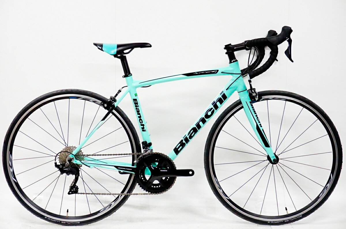 ■商品情報 メーカーサイズ：53 シートチューブ(C-T):500mm トップチューブ(C-C):535mm(ホリゾンタル換算) 適応身長:168-178cm(目安) 重量：約9.6kg フレーム材質：アルミ フロントフォーク：カーボン レ...