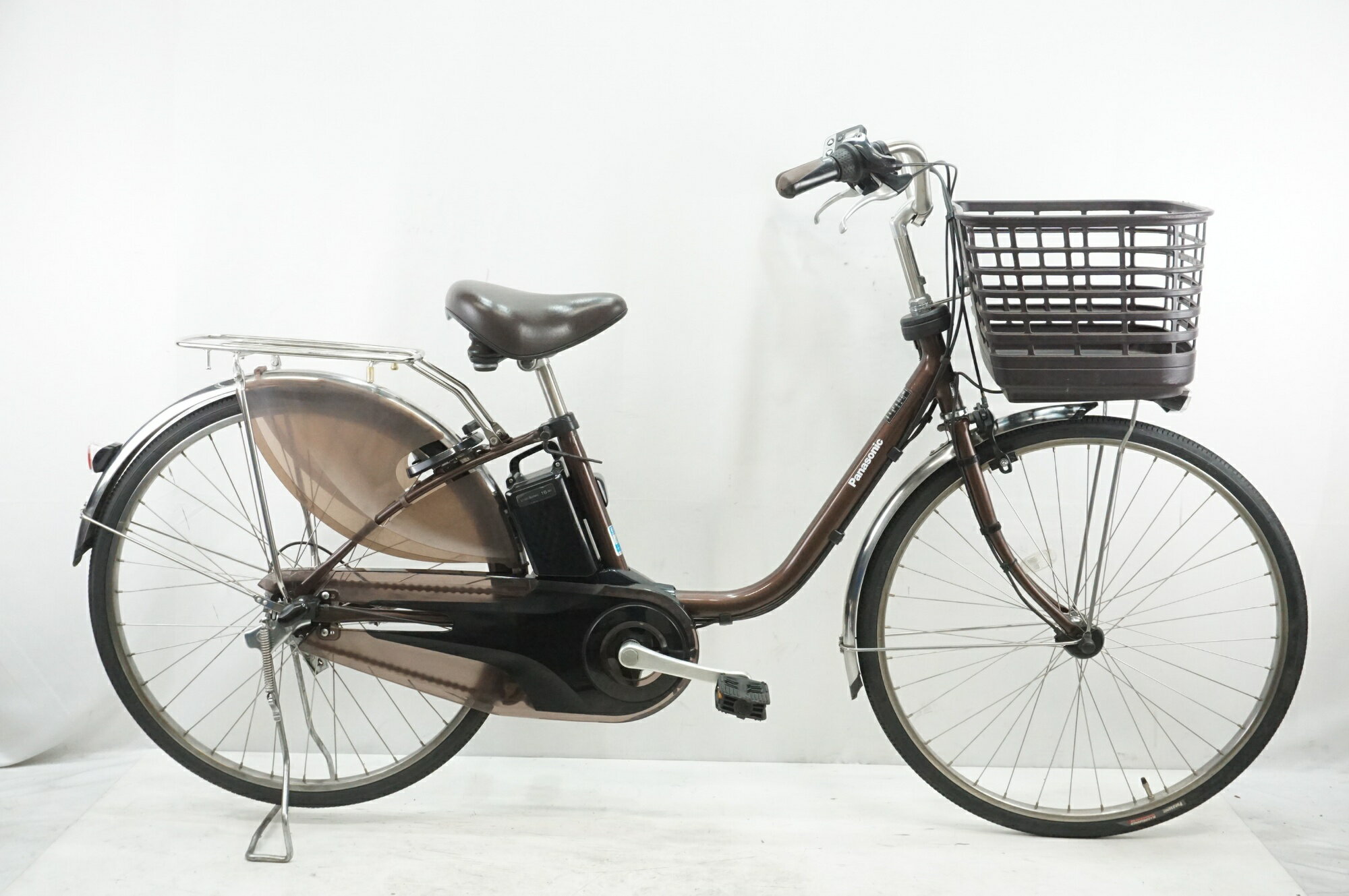 ■商品情報 メーカーサイズ:26インチ 変速段数:内装3段 タイヤサイズ:26×1 3/8 バッテリー容量:16Ah 補助走行距離:約10km(エコモード) 充電時間:約4.5時間 適応身長:141cm以上(目安) 新品参考価格:13600...