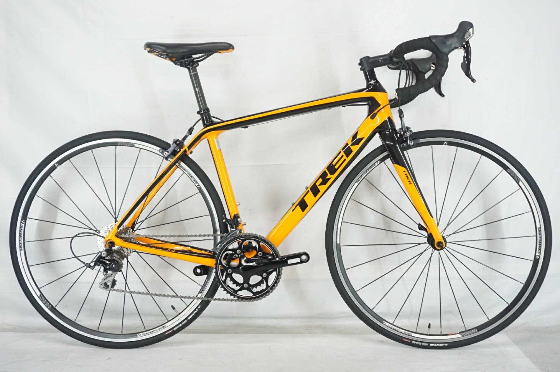 ■商品情報 メーカーサイズ：52シートチューブ(C-T):500mmトップチューブ(C-C):530mm(ホリゾンタル換算)適応身長:165-172cm(目安)重量：約8.8kgフレーム材質：カーボンフロントフォーク：カーボンコンポーネント...
