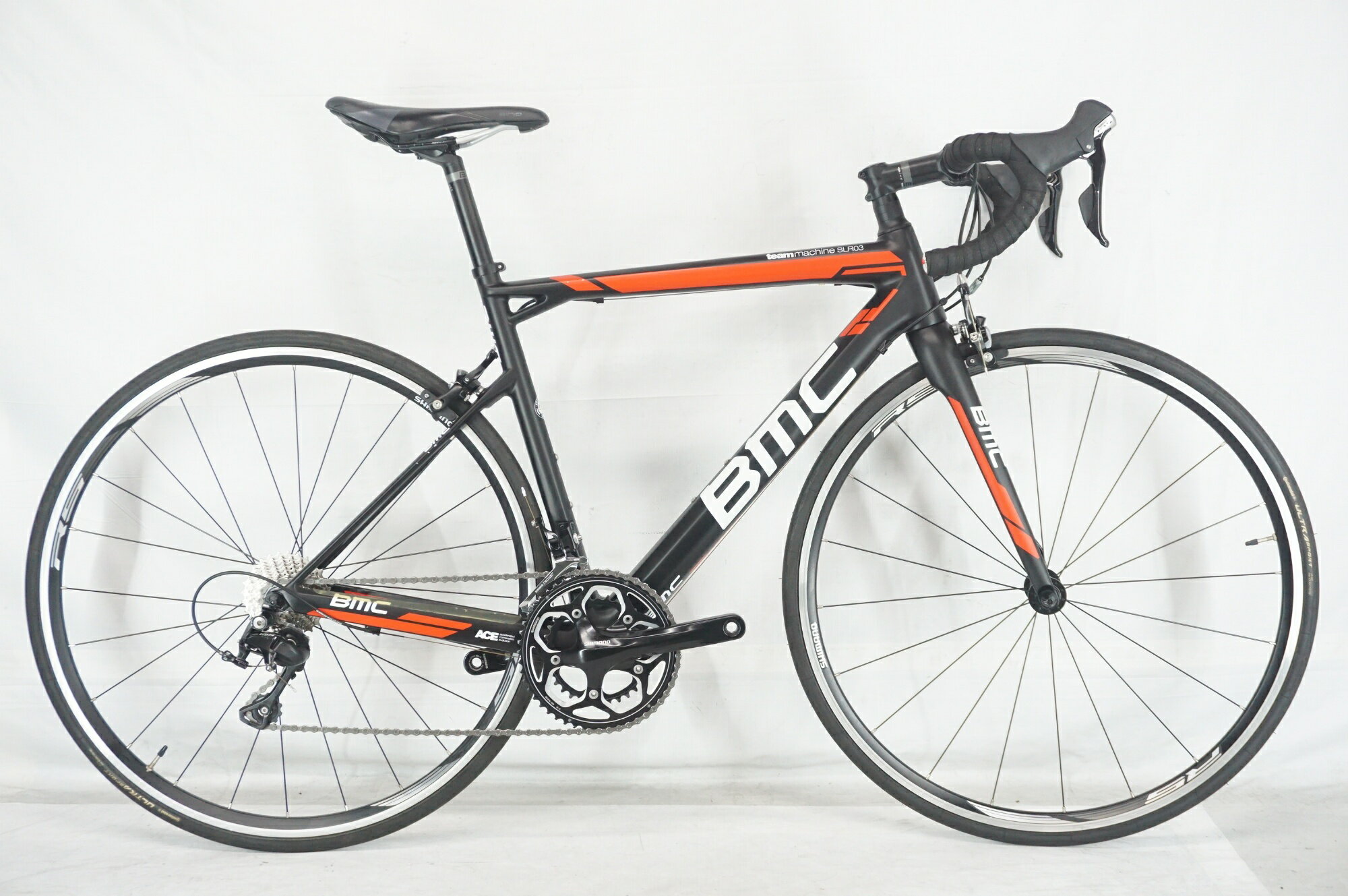 ■商品情報 メーカーサイズ：51シートチューブ(C-T):505mmトップチューブ(C-C):535mm(ホリゾンタル換算)適応身長:164-172cm(目安)重量：約8.6kgフレーム材質：カーボンフロントフォーク：カーボンコンポーネント...