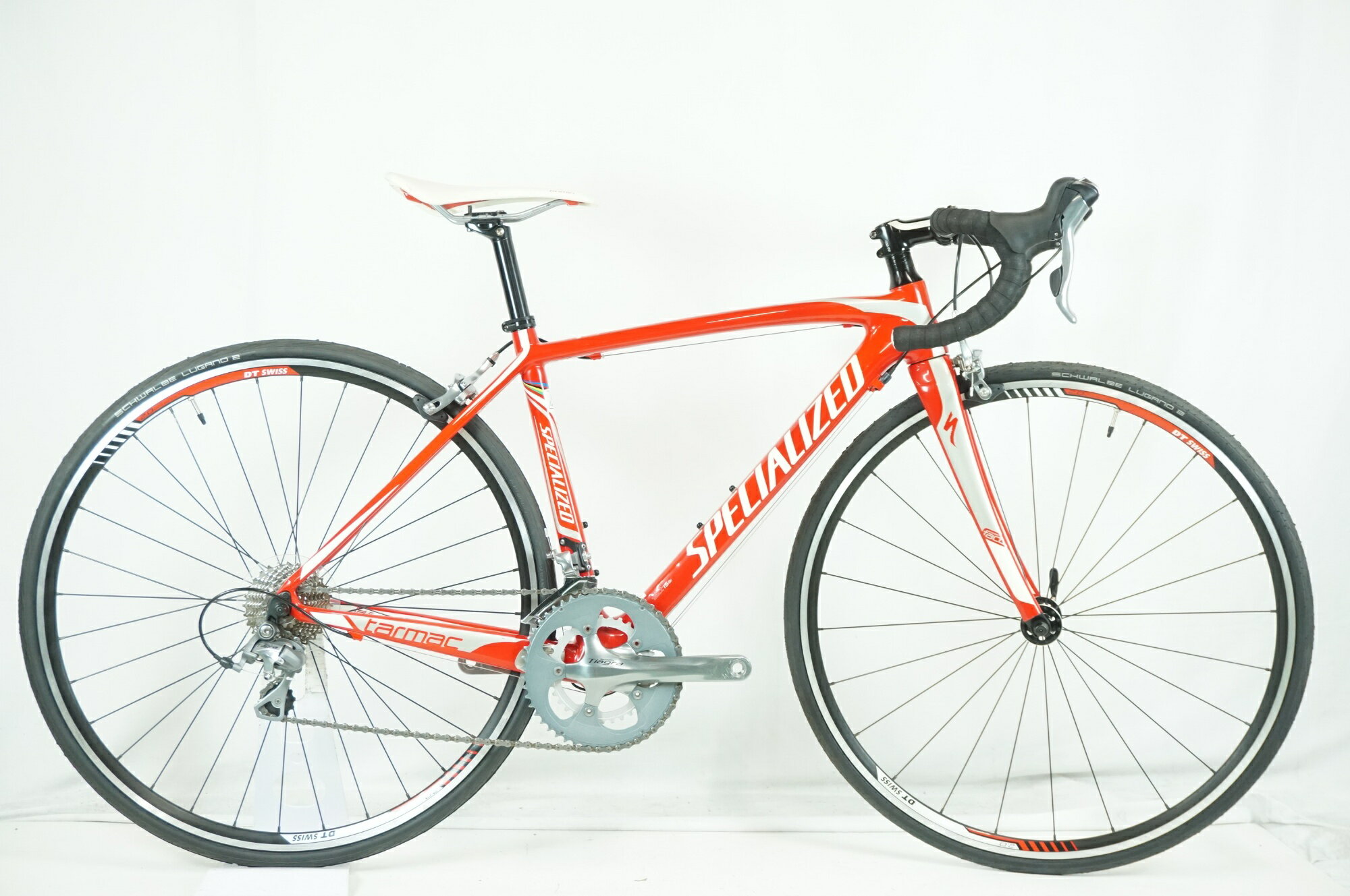 ■商品情報 メーカーサイズ:XS シートチューブ(C-T):490mm トップチューブ(C-C):518mm(ホリゾンタル換算) 適応身長:155-165cm(目安) 重量:約8.9kg フレーム材質:カーボン フロントフォーク:カーボン ...