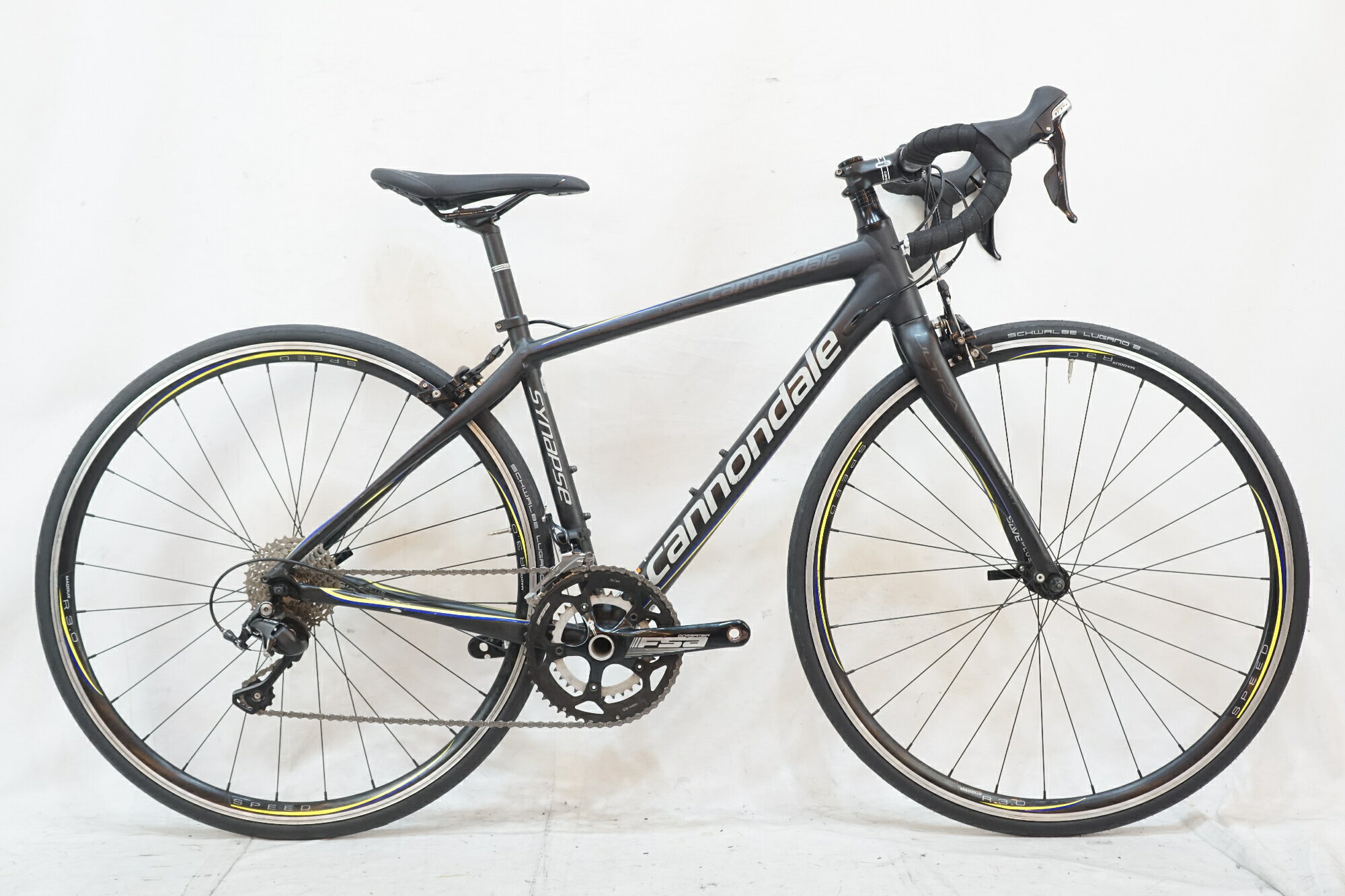 ■商品情報メーカーサイズ:48シートチューブ(C-T): 440mmトップチューブ(C-C):506mm(ホリゾンタル換算)適応身長:155-165cm(目安)重量:約9kgフレーム材質:アルミフロントフォーク:カーボンメインコンポ:SHI...