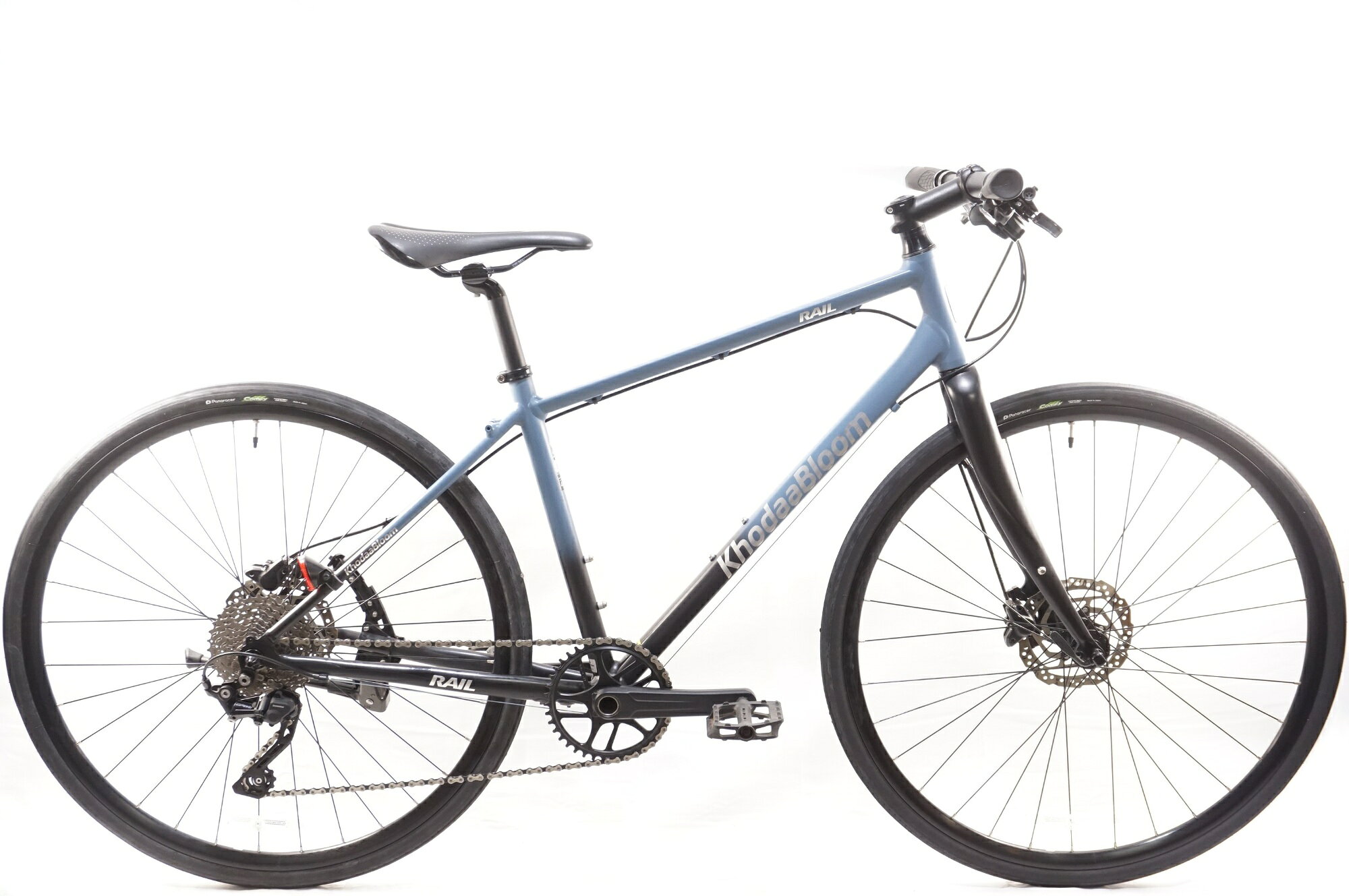 ■商品情報メーカーサイズ:440シートチューブ(C-T): 440mmトップチューブ(C-C):550mm(ホリゾンタル換算)適応身長:165-180cm(目安)重量:約9.86kgフレーム材質:アルミフロントフォーク:カーボンシフター:S...