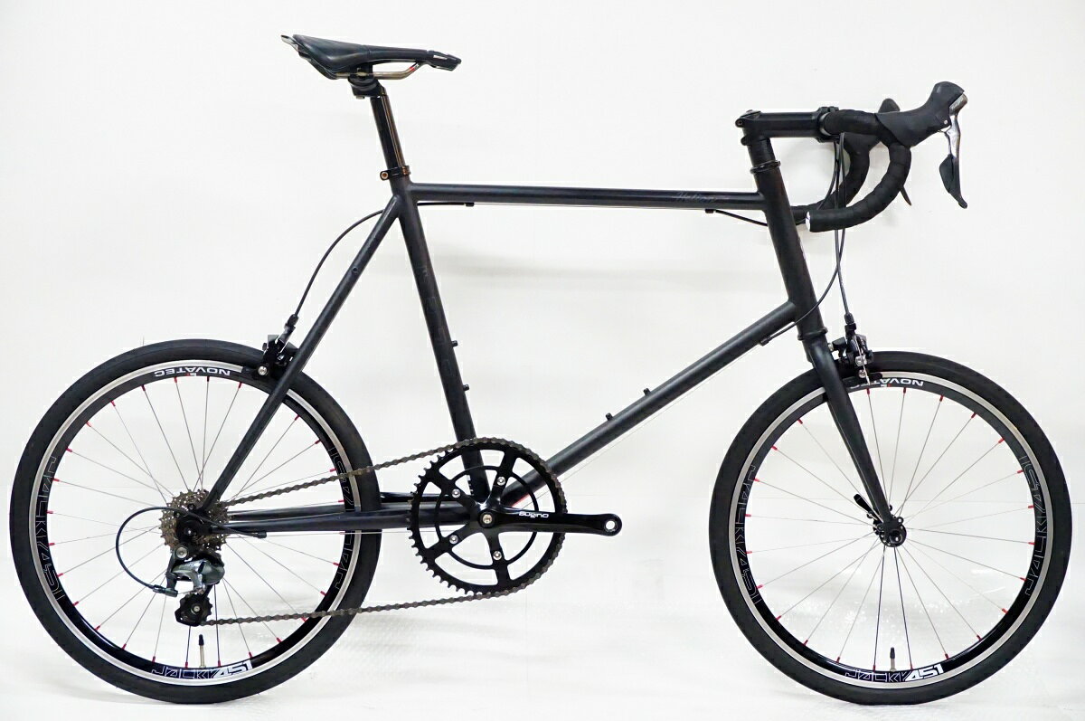 ■商品情報 メーカーサイズ:50 シートチューブ(C-T): 500mm トップチューブ(C-C):515mm(ホリゾンタル換算) 適応身長:165-175cm(目安) 重量:約9.2kg フレーム材質:クロモリ フロントフォーク:クロモリ...