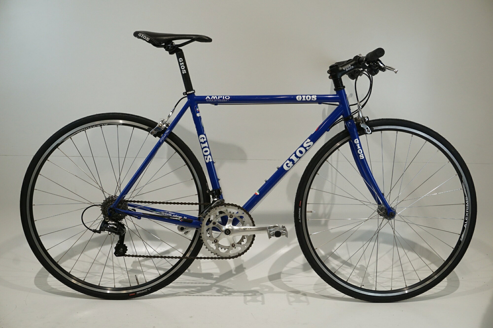■商品情報 メーカーサイズ:51 シートチューブ(C-T): 510mm トップチューブ(C-C):540mm(ホリゾンタル換算) 適応身長:165-175cm(目安) 重量:約10.5kg フレーム材質:クロモリ フロントフォーク:クロモ...
