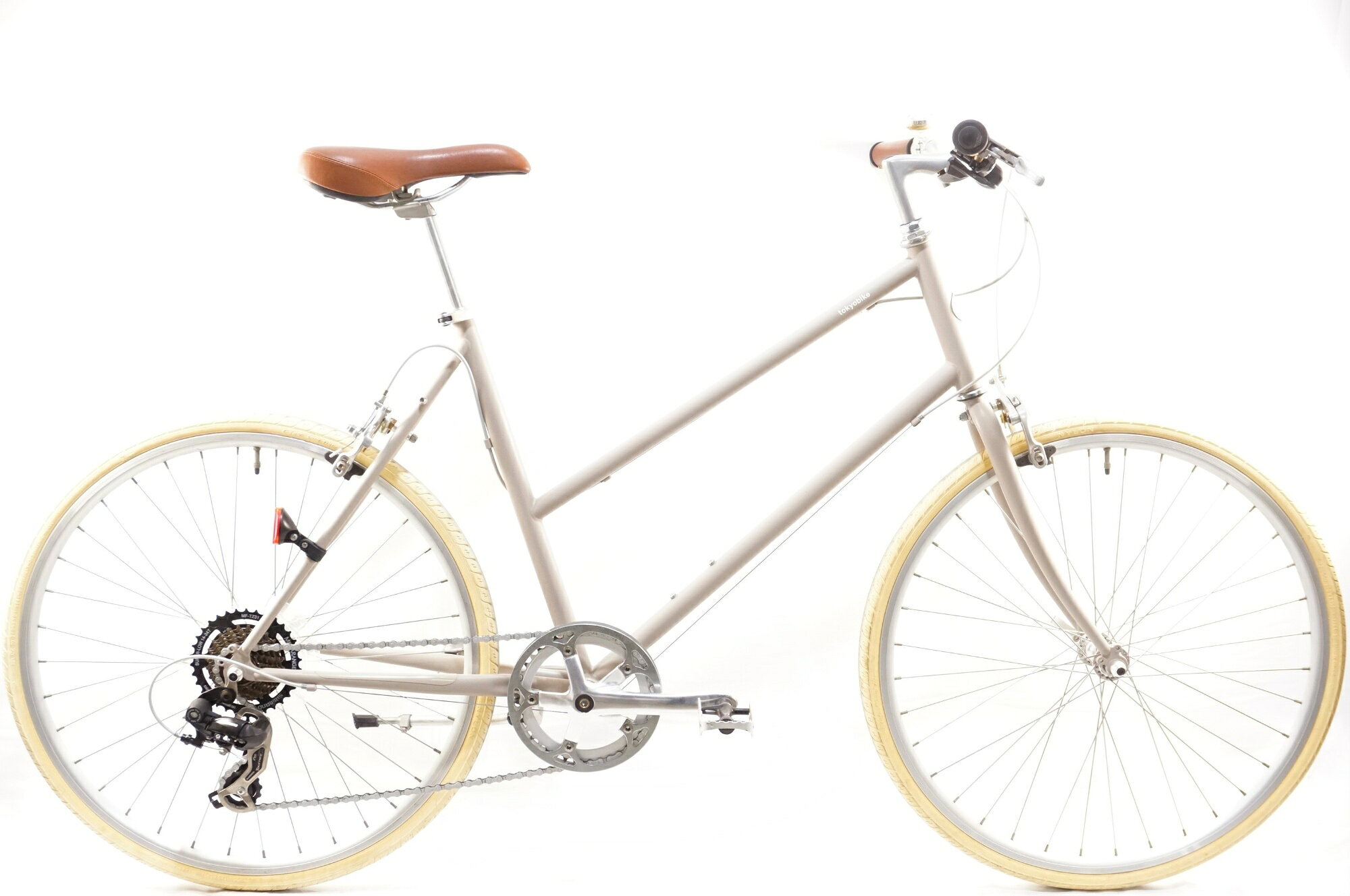 ■商品情報メーカーサイズ:50シートチューブ(C-T): 500mmトップチューブ(C-C):580mm(ホリゾンタル換算)適応身長:165-180cm(目安)重量:約12.35kgフレーム材質:クロモリフロントフォーク:クロモリレバー:S...