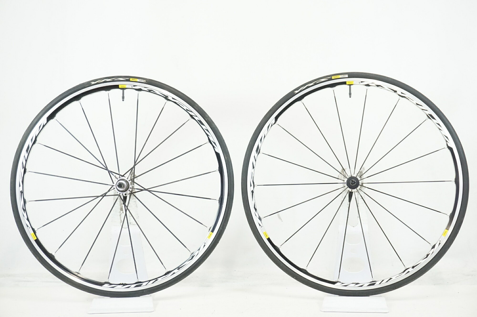 ■商品情報 サイズ：700C リム内幅：約15mm リムタイプ：CL ブレーキタイプ：リムブレーキ フリータイプ：SHIMANO 11s (ROAD 12s) 重量 F：約1000g (画像の状態の実測値) 重量 R：約1200g (画像の...