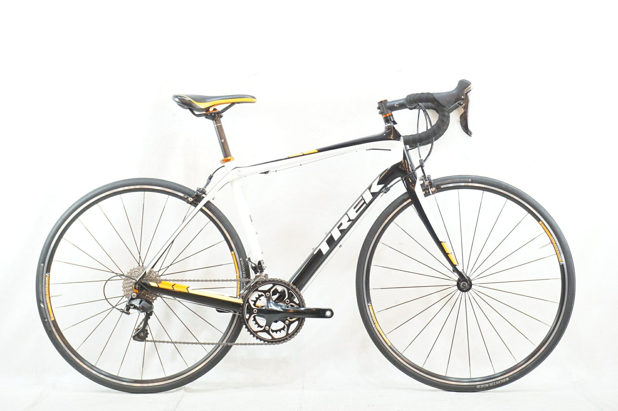 ■商品情報 メーカーサイズ：54 シートチューブ(C-T)：約500mm トップチューブ(C-C)：約542mm(ホリゾンタル換算) 適応身長：約167-174cm 重量：8.8kg フレーム/フォーク素材：カーボン メインコンポ：SHIM...