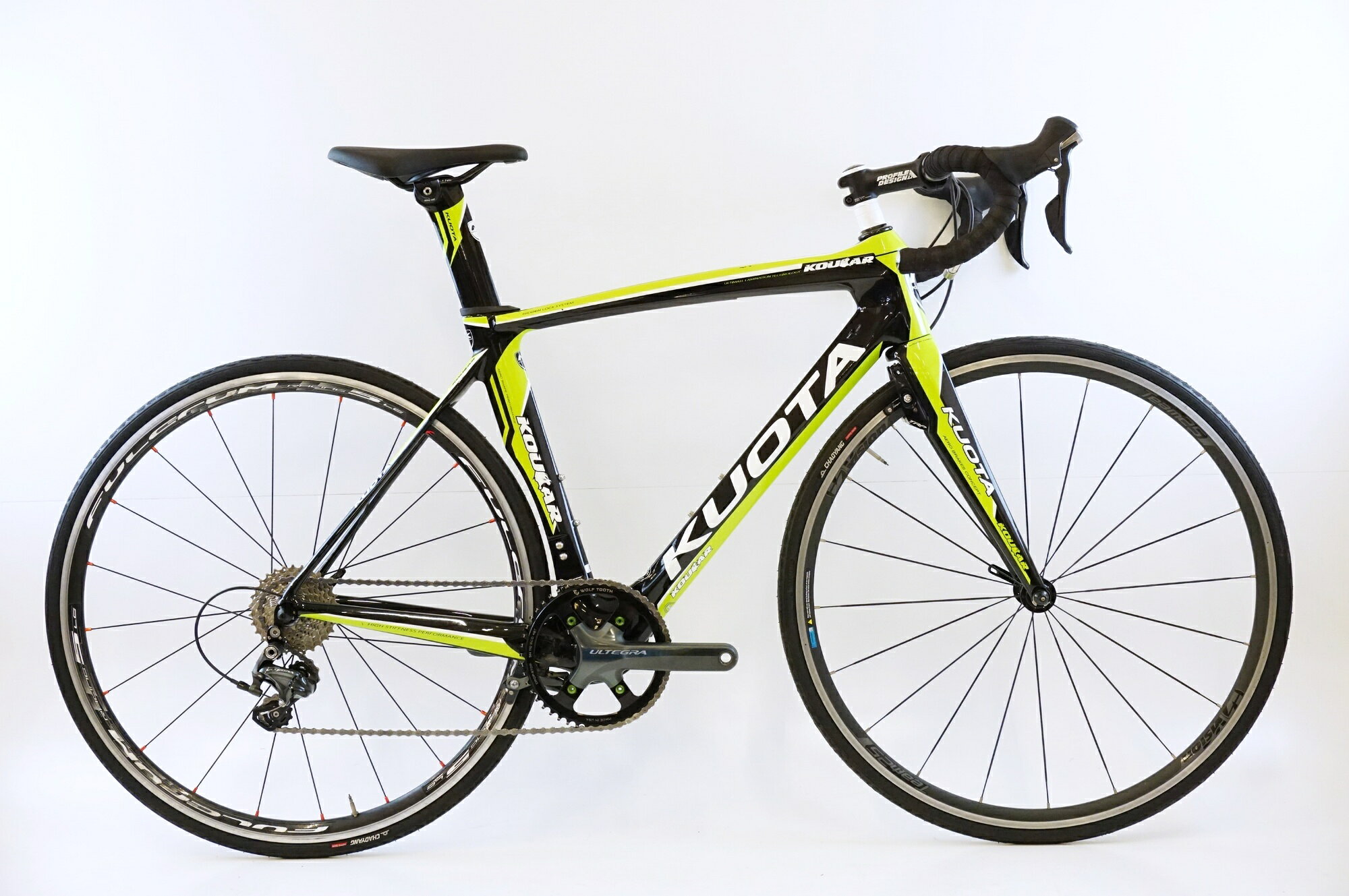 ■商品情報 メーカーサイズ:M シートチューブ(C-T): 475mm トップチューブ(C-C):550mm(ホリゾンタル換算) 適応身長:170-180cm(目安) 重量:約8kg フレーム材質:カーボン フロントフォーク:カーボン レバ...