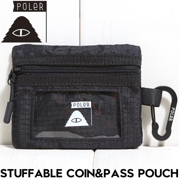 POLeR ポーラーのコインパスポーチ 「 STUFFABLE COIN&PASS POUCH 」 253MCV0129 耐久性のあるリップストップ生地を採用しつつ、クリアの小窓で中の小銭やカード、 チケットを確認しやすい便利なコインパスポ...