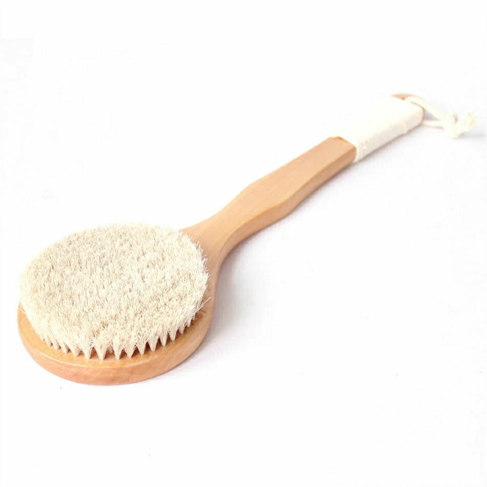 サイズ：約長41×幅10.5、毛足長さ1.9cm、最初は痛く感じるかもしれませんが次第に慣れて心地よくなります。お肌の弱い方、幼児、アレルギー体質の方、及び皮膚に異常のあるときはご使用をおやめください。 天然馬毛を贅沢にたっぷりと植え込み、...