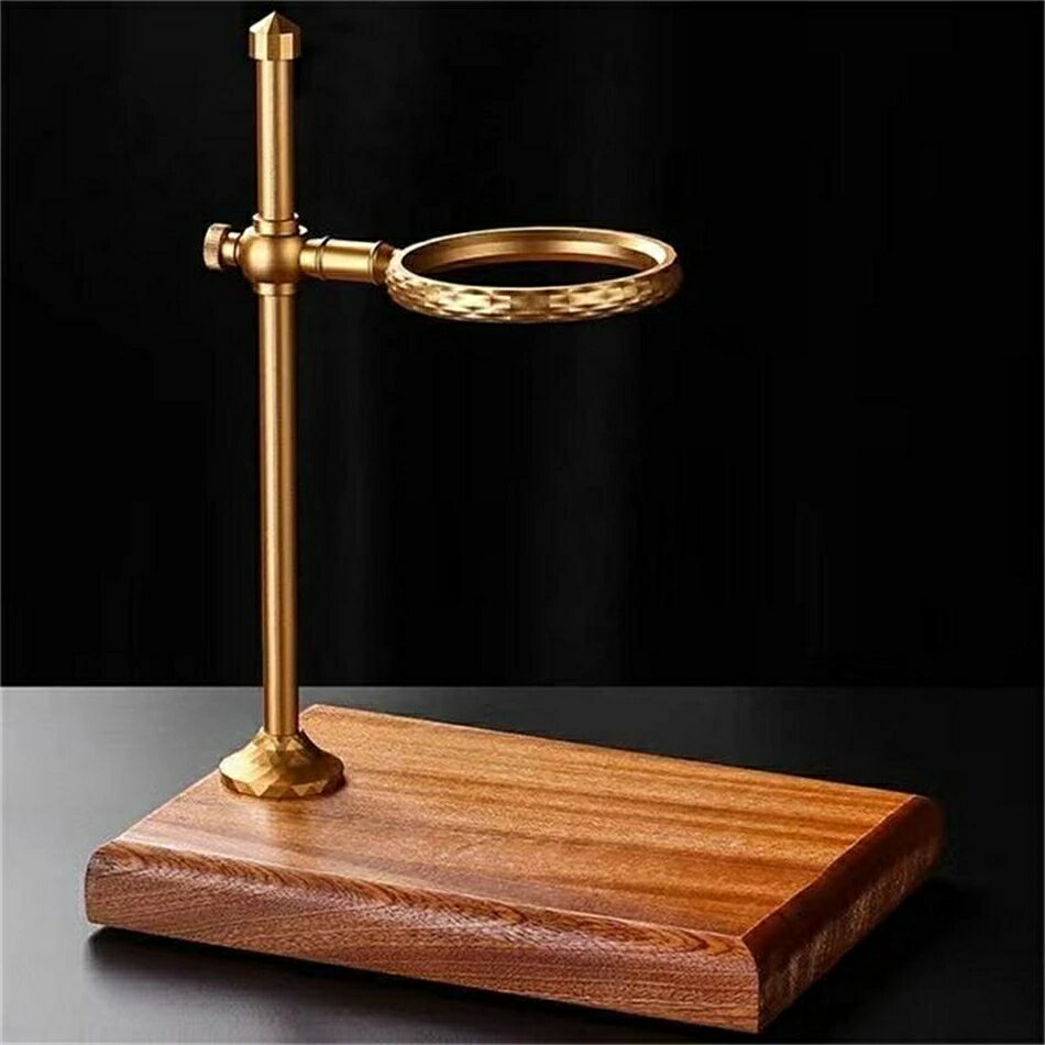 休日や一息つく際に、木製コーヒードリップスタンドで、淹れたておいしいコーヒーをお楽しみください。 丈夫なフレーム、頑丈な構造により、何年にもわたって長持ちする製品を手に入れて、楽しいコーヒーを淹れることができます。 シンプルな構造のコーヒー...