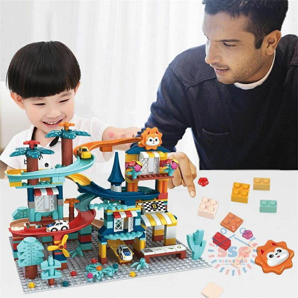 【超豪華コースター知育のおもちゃ】様々なブロックパーツでコースを組み立て、車を転がしましょう。特別に設計されたディスク回転システムにより、車は連続的に転がり、コースの奥秘をもっと探っています。同時に、子供はこのルーピング コースターを遊びな...