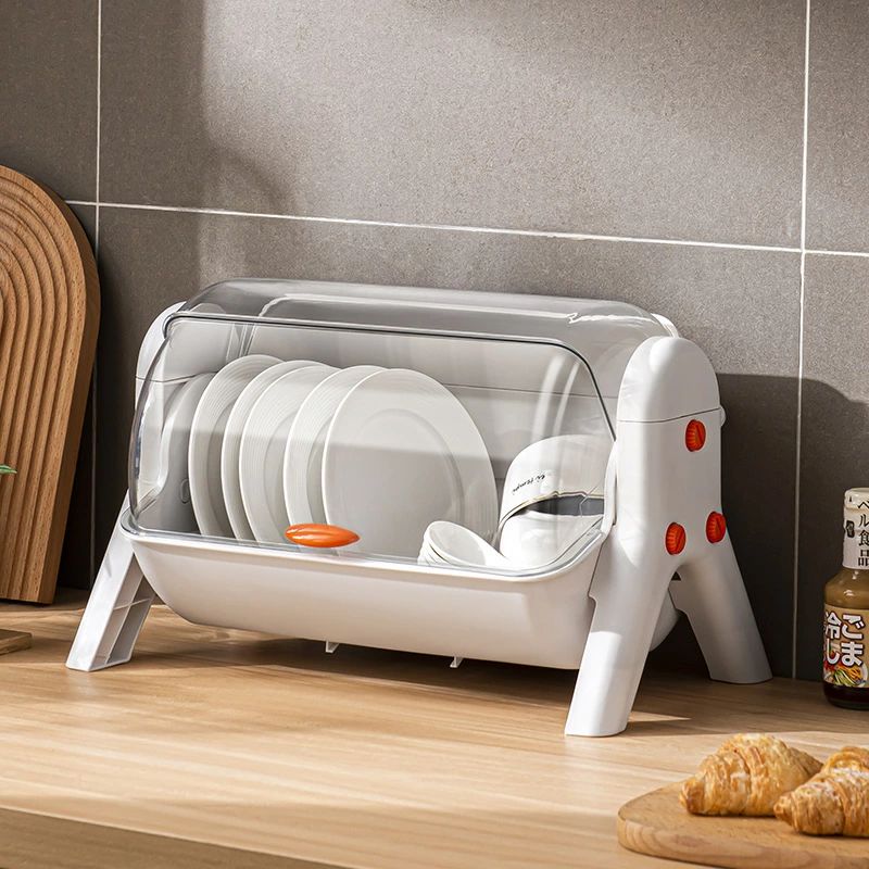 製品説明：この細長い食器ラックは、実用性と美しさを兼ね備えたキッチン整理に最適です。高品質のプラスチック製で、軽量で耐久性があり、お手入れも簡単です。2段式のデザインは、カウンタートップをすっきりと保ちながら、食器をたっぷり収納できます。カ...