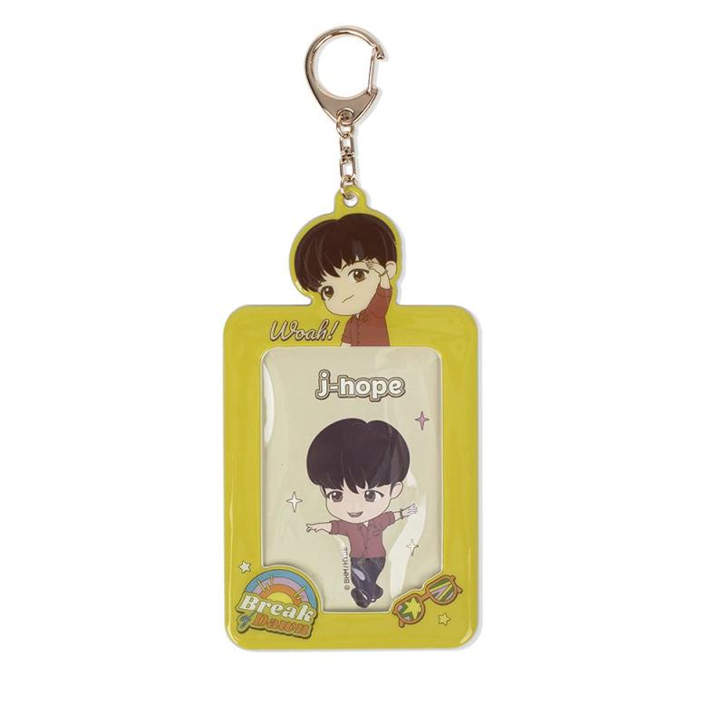 ROYCHE TinyTAN フォトカードキーホルダー (j-hope) TinyTAN-PCH-D-JHTinyTAN Dynamite フォトカードキーホルダー●素材：メタル、PVC●サイズ：約 80 x 109 (mm)
