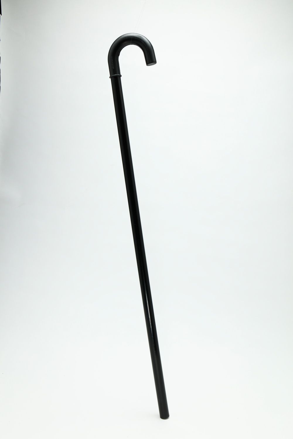 商品情報サイズ/寸法●組立サイズ：約縦11*横85*奥3cm、直径2.5cm●素材：プラスチック商品説明●商品説明：プラスチック製のステッキです。ダンス、演劇、マジックショー、イベント、舞台などの小物として活躍します。燕尾服、シルクハットと...