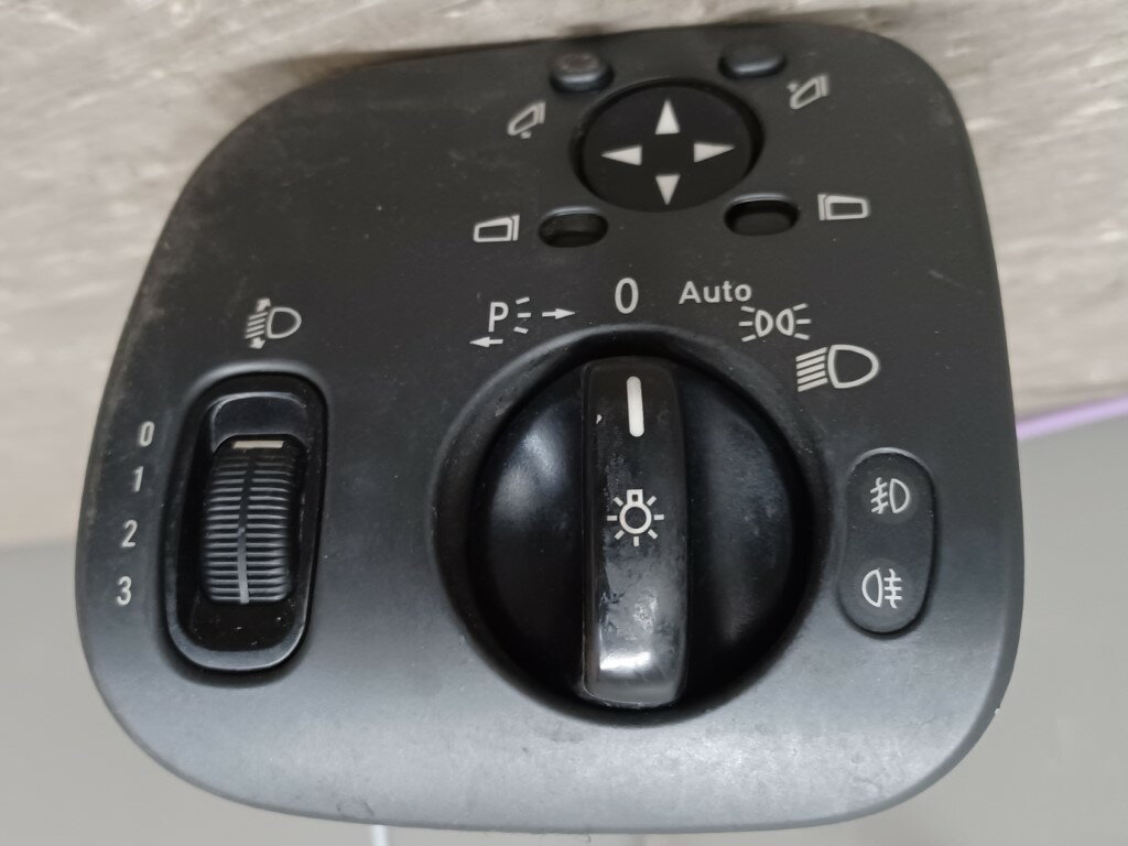 車両情報 車両　メルセデスベンツ 車種　メルセデス ベンツ C200 KOMPRESOR Cクラス ステーションワゴン 型式　S203 203242 車台番号　2004年 WDB2032422F529222 メーカー 型番 商品状態 こちら...