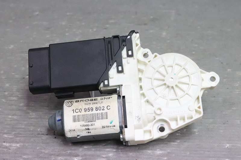 車両情報 車両　フォルクスワーゲン 車種　VW ニュービートル 右ハンドル 後期 型式　9C 車台番号　2007年 9C-WVWZZZ9CZ7M557210 メーカー brose 型番 105492-301 1C0 959 802 C 商品...