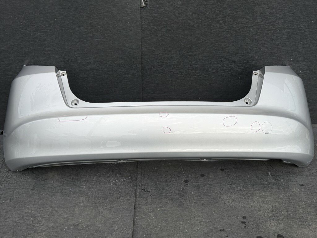 車両情報 車両　ホンダ 車種　ホンダ フィット G 型式　GE6 車台番号　2010年 GE6-1389924 メーカー 型番 商品状態 こちらの商品は【中古】で、八街営業所の在庫です。 在庫は1点のみとなっております。 【コンディション】...