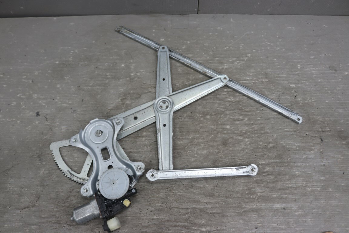 車両情報 車両　三菱 車種　三菱 コルト RALLIART VER-R 5速MT 型式　Z27A 車台番号　2007年 Z27A-0500273 メーカー デンソー 型番 5713A042 商品状態 こちらの商品は【中古】で、八街営業所の在...