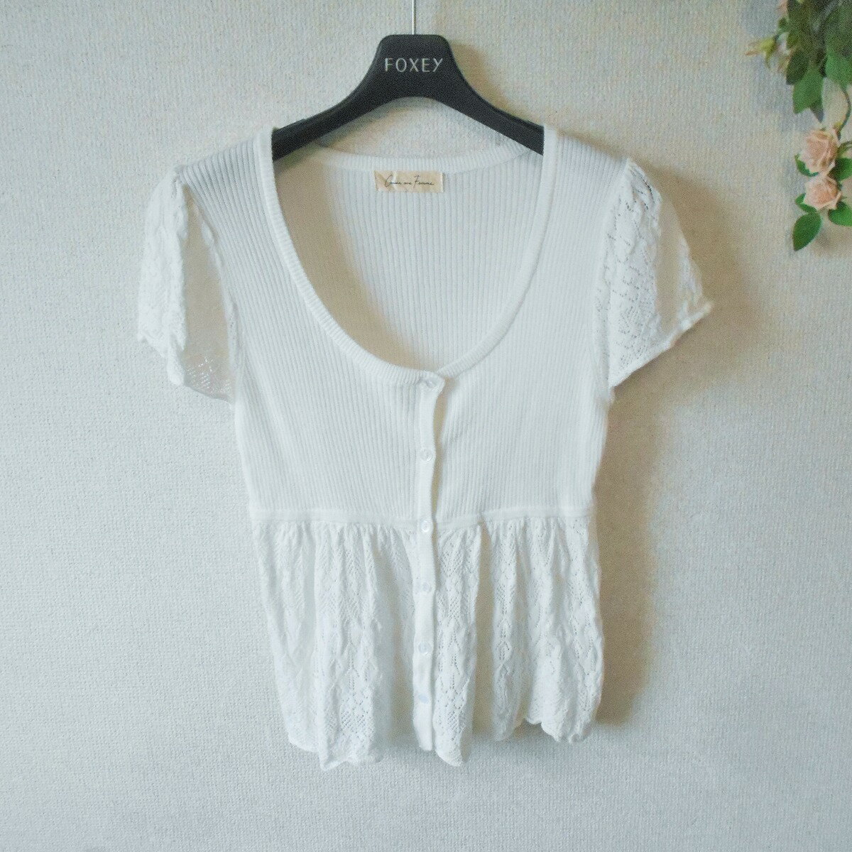 商品情報商品説明ご不明な点はご遠慮なくお問い合わせください。コンディション【状態】USED品です。とくに目立ったシミ、汚れ、キズは見当たりません。USED品としては、きれいな良い状態です。素材【素材】綿58％　レーヨン42％サイズ【サイズ】...