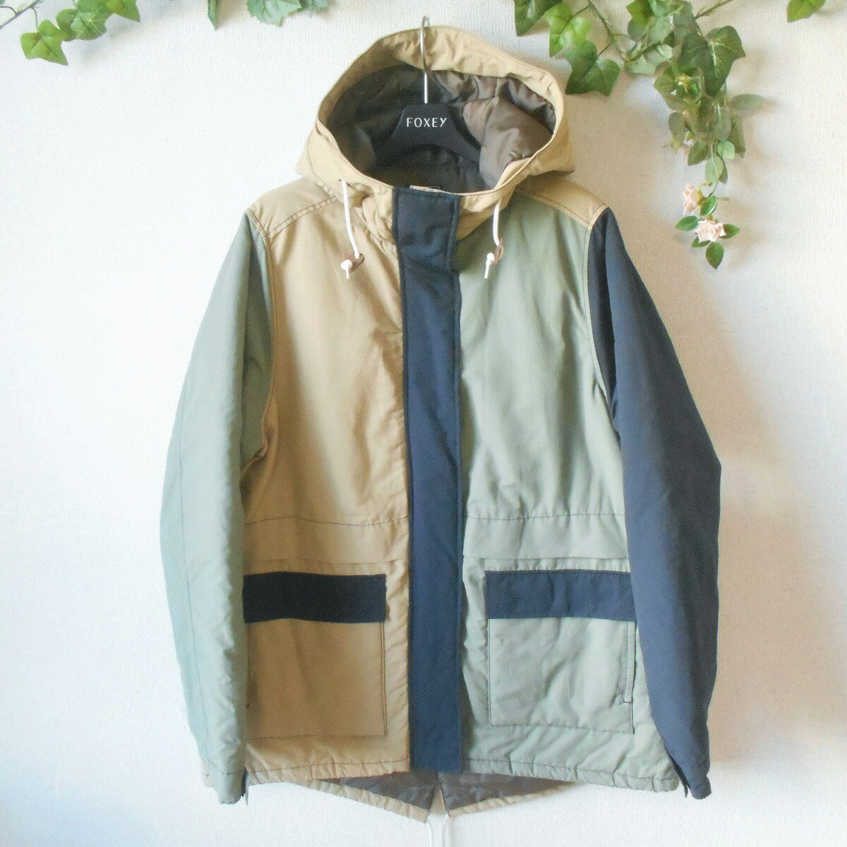 商品情報商品説明ご不明な点はご遠慮なくお問い合わせください。コンディション【状態】USED品です。普通に使用してできる使用感はあるとお考えください。目立ったシミ、キズ、汚れは見られません。まだまだ十分に使用していただける状態です。＊背中に点...