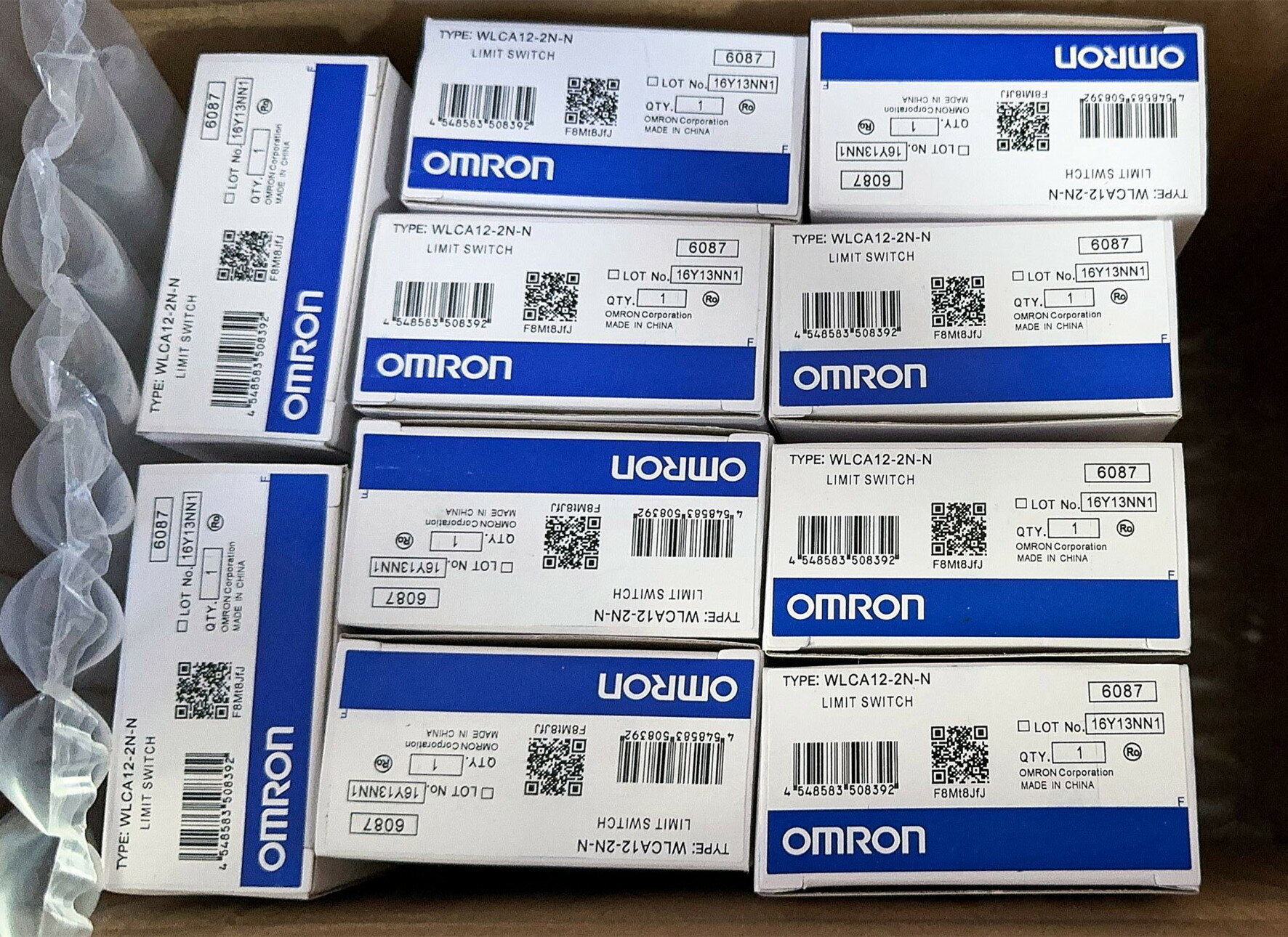 ■商品説明 新品未使用 保証6ヶ月（商品をお受け取ってから） 複数在庫、同梱歓迎！ 到着まで約4〜7日かかります、ご了承ください。すべての追跡可能です。 天候・配送業者の都合により遅延が発生する場合が御座います。 初期不良につきまして、交換...