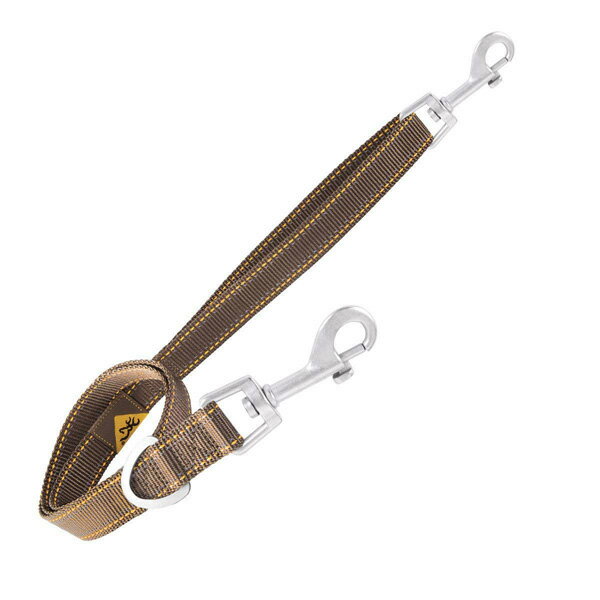 【商品詳細】 BROWNING好きで愛犬家にはたまらない、長さ約1.21m/1.82mの小型犬〜中型犬用リードです。ポリエステルのウェビングは、汚れや水に強く、長時間の使用や着用に耐える耐久性を備えています。 底部のDリングはリーシュを上下...