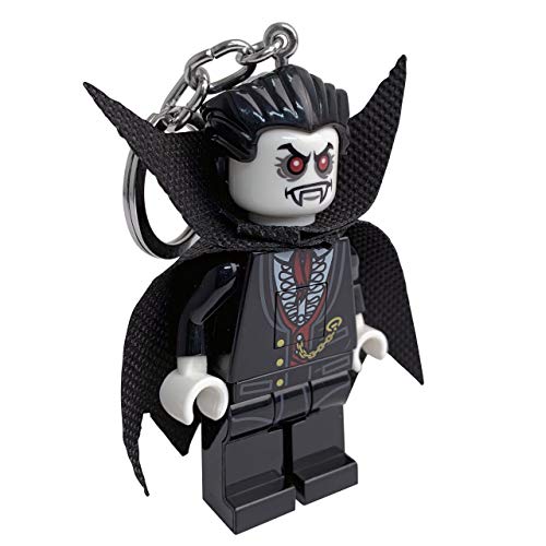 吸血鬼。ブラック/S/KE133H・Style:吸血鬼。・パッケージ個数:1・電池付属。・LEGOミニフィギュア形状。・LEDライト。・キーリング。・中国製LEGOヴァンパイアキーライトは、夜に何か「ぶつかる」音が聞こえるときに役立ちます。...