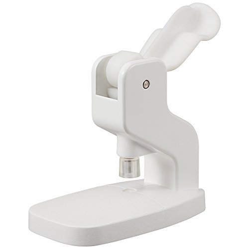 お名前タグメーカーホワイト/-/SRT10・パッケージ個数:1・商品モデル番号:SRT10・【原産国】中国・種類:単品・梱包サイズ:7.5×15×15(cm)「お名前タグメーカー」とは、テプラPROテープカートリッジ りぼんに「スナップボタ...