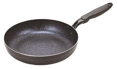 ブラック/28cm/HB-5112・Size:28cmPatternName:フライパン・パッケージ個数:1・製品サイズ:(約)全長47.5×幅28.3×高さ12cm、製品重量:(約)0.73kg、鍋の深さ:(約)5cm・表面加工:内面/ふ...