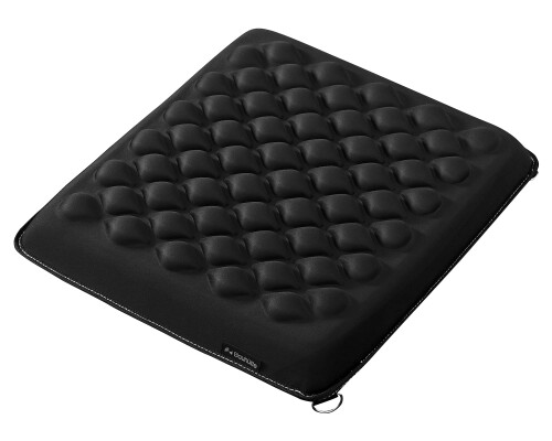 Bauhutte (バウヒュッテ) ゲル&低反発 ずっと座りたいクッション BC-80G-BK サイズ:47 × 42 × 7cm 本体重量:1.6kg カラー:ブラック 寸法:幅47 × 奥行42 × 高さ5.5cm(7cm:突起物含む)...