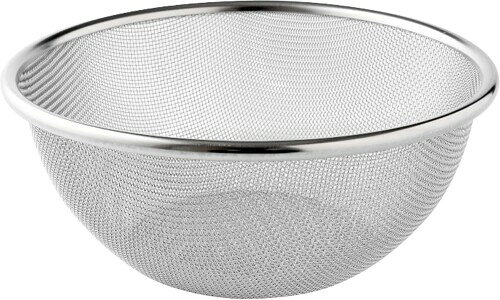 アーネスト 細かい網目でへこみにくい ザル 18cm ステンレス お米もはさまらない ワイヤーレスでお手入れカンタン 食洗機対応 燕三条 日本製 A-77720 本体サイズ:幅19×奥行19×高さ7.5cm 原産国:日本(燕三条) 材質:ス...