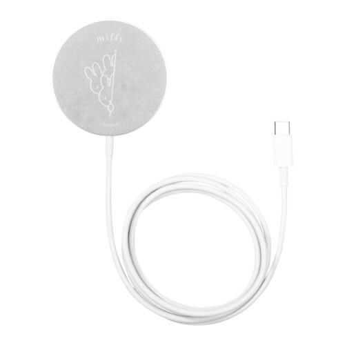 グルマンディーズ ミッフィー MagSafe 対応 ワイヤレスチャージャー ひょっこり MF-503B MagSafe対応の急速充電対応ワイヤレスチャージャーです。 磁力でピタッと装着できるので、最大15Wのワイヤレス充電が素早く完了します...