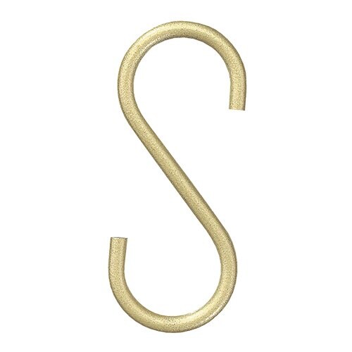 八幡ねじ フック カラーSカン ゴールド 2.1×6.5×0.4cm 1個 材質 : 鉄 表面処理 : 銅 用途 : 吊り下げ用フックなど 小さいS型フック。 ゴールド色、青銅色 (エポキシ塗装がしてあり、青緑に近い色合い) 、ストーングリ...
