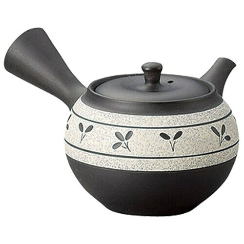 山下工芸 常滑焼 瑞仙黒泥丸形中帯帯網急須 290cc 13039620 サイズ:20×20×20cm^素材:器^生産地:日本 ■陶磁器はワレモノです。衝撃を与えますと破損する恐れがありますので、取り扱いには十分ご注意ください。 ■陶磁器は...