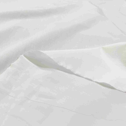 布人倶楽部 多用途生地110cm幅 綿100％ ブロード (拘りの白, 1m50cm) こだわりの生地です。高くなるのが分かっていても日本でもトップクラスの工場で整理加工を行いました。110cm幅　綿100%　ブロード 幅広い用途でお使いい...