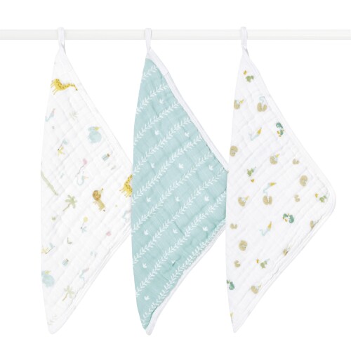 aden + anais エイデンアンドアネイ ガーゼタオル イヤーオブスネーク 3枚セット 30×30cm モスリンコットン ループ付き WCADABAWCC30014 赤ちゃんのお肌にやさしいダブルガーゼ3層構造 大きめサイズ&ループ付...