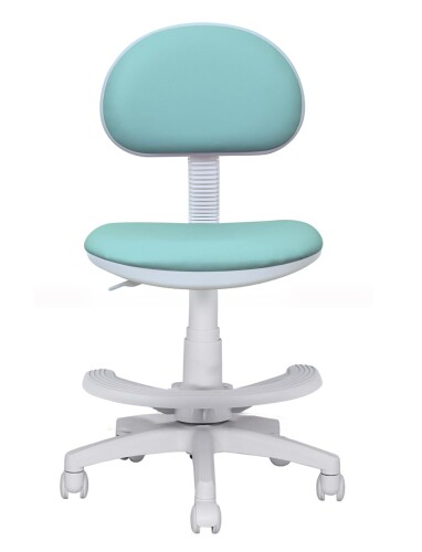 関家具(Sekikagu) 学習チェア 合成皮革 ブルー ステップ 430390 サイズ:幅46.7×奥行49.5×高さ77.4(cm) 半円の足置きリングが付いており、お子様が小さいうちは足のぶらつきを防止します。お子様が大きくなったら簡...