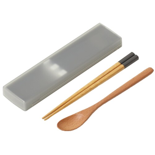 ansio 音がなりにくい 抗菌 箸 スプーン 18cm 引きフタ 箸箱 セット 天然木 グレー 食洗機 対応 日本製 CT-27 木製カトラリーで優しい口当たりの箸・スプーンセット です。oval lunch boxと同じカラーですので、...