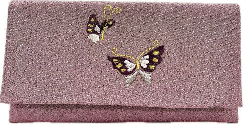 大興産業 ちりめん刺繍入り 念珠袋 蝶/パープル 809-2 本体サイズ : 約9.5×17.5cm 本体重量 : 約30g 素材 : 表地・ポリエステル100% 説明 ちりめん生地を使用した念珠袋。刺繍入り。 大切な念珠を美しく、そして丁...