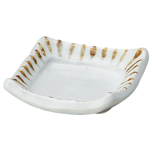 山下工芸 小皿 白 6.7×6.7×2cm さび十草ミニ角小皿 14066630 和食料理店の業務用の器として製作された手作りの天然素材製品です。食卓の演出用として、ご使用いただけます。 サイズ:6.7×6.7×2cm^素材・材質:磁器^生...