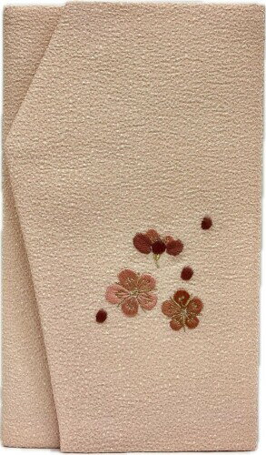 大興産業 ちりめん刺繍入り 金封ふくさ 梅/ピンク 675-3 本体サイズ : 約12×20cm 本体重量 : 約30g 素材 : 表地・ポリエステル100% 商品コード20081670251商品名大興産業 ちりめん刺繍入り 金封ふくさ 梅...