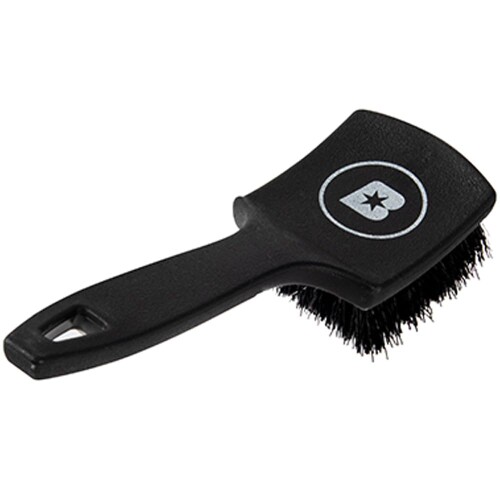 BLASK ブラスク タイヤブラシ BLASK TIRE BRUSH 【POINT1】ブラスクタイヤブラシは、丈夫でコシのあるポリプロピレン製のブラシ毛を採用し、タイヤの頑固な汚れもしっかりと落とす実用性の高いブラシです。 【POINT2】...