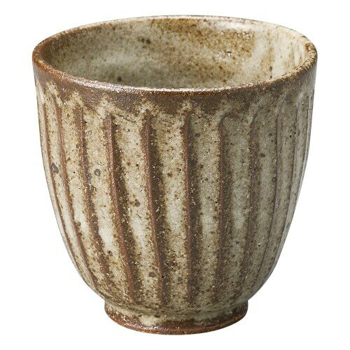 丸伊製陶 信楽焼 へちもん 湯呑 容量約250ml 灰釉彫 ブラウン 3-4479 商品サイズ:約8.5×8.5×8.5cm 商品重量:0.22kg 容量:約250ml 素材:陶器 ※手作りのため、【サイズ・重量・容量】の表記に対して±20...