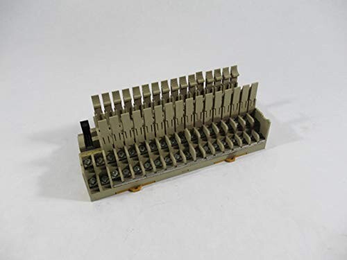 オムロン(OMRON) CJシリーズ 入力ユニット CJ1W-ID/IAタイプ G7TC-OC16DC24 シリーズ:CJ1W-ID/IA 特徴:CJシリーズ入力ユニット 定格電圧:DC24V開閉部定格通電電流:5A タイプ/シリーズ:スタ...