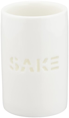TAMAKI 透かし 盃 (さかずき)SAKE アクセントのあるお酒の時間む。スカシで刻まれた文字がアクセントとなり、他には無いデザインを楽しめる徳利と盃です。 シンプルな佇まいなのでどんなシーンでも使いやすく、その空間に馴染みます。 自分...