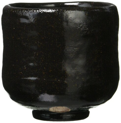 京焼 清水焼 寿楽窯 湯呑 福黒楽 KTA465-01 サイズ:約直径8.5×高さ8cm 素材:陶器 生産国:日本 仕様:化粧箱入 京焼 清水焼は京都を代表する伝統工芸品のひとつ。 清水寺への参道である五条坂界隈に清水六兵衛 ■高橋道八を初...