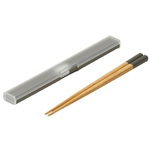 ansio 音がなりにくい 抗菌 箸 18cm スリム 箸箱 セット 天然木 グレー 食洗機 対応 日本製 HS-18 コンパクトなスリムタイプのお箸セット。お箸ケースは、透明感のあるフタとoval lunch boxと同じカラーですので、...