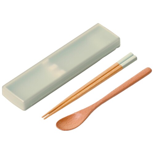 ansio 音がなりにくい 抗菌 箸 スプーン 18cm 引きフタ 箸箱 セット 天然木 ミント ブルー 食洗機 対応 日本製 CT-27 木製カトラリーで優しい口当たりの箸・スプーンセット です。oval lunch boxと同じカラーで...